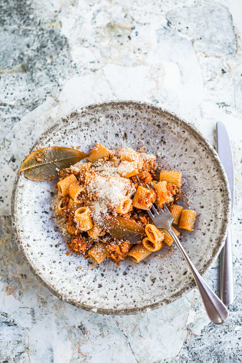 Mezzi rigatoni sauce bolognaise il ragù - Quatre Saisons Au Jardin