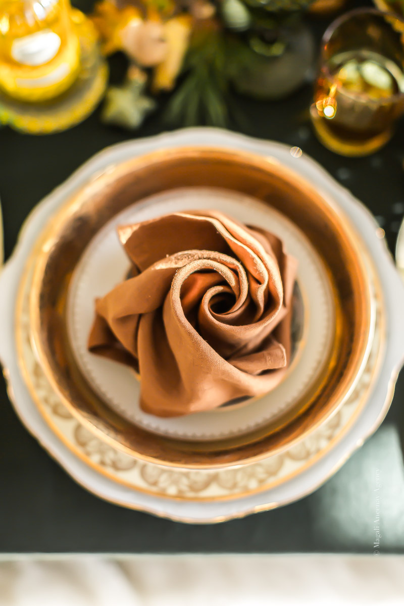Pliage de Serviette de table pour Noël : Techniques et idée - Quatre ...